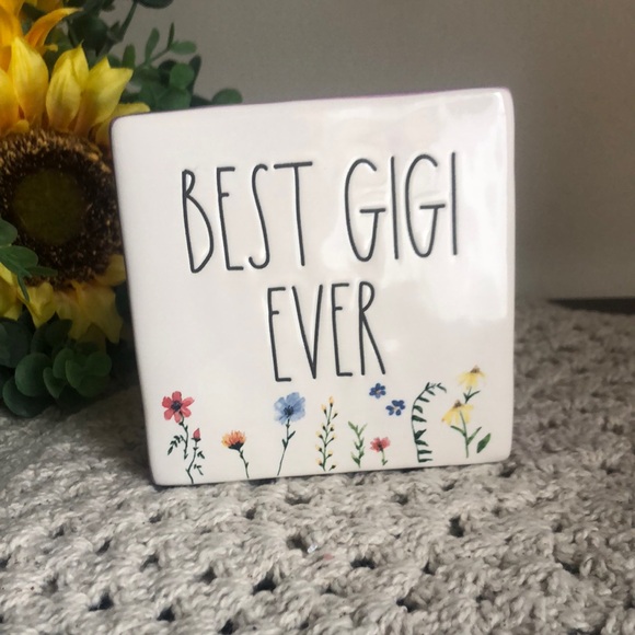 Rae Dunn | Accents | Rae Dunn Floral Best Gigi Ever Ceramic Tabletop ...